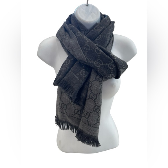 Gucci | Accessories | Gucci Monogram 2 Tone Gray Scarf Wrap 9 X 7 ...